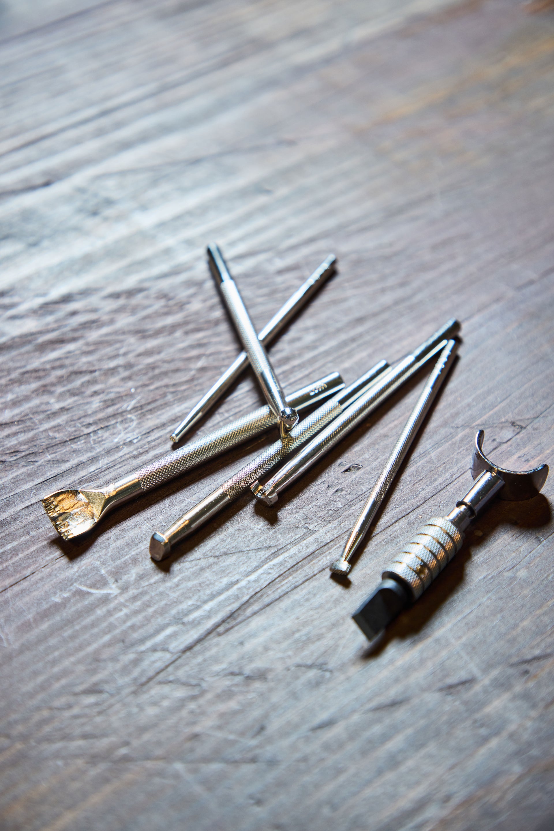Beginner Leatherworking Guide – Learn Leathercraft
